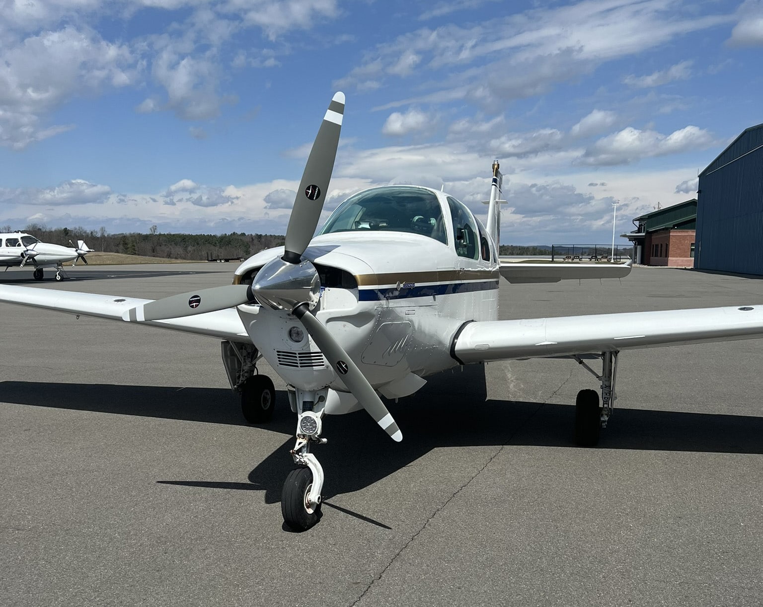 Beechcraft Plane Types and Model Guide - AirMart Planes For Sale ...