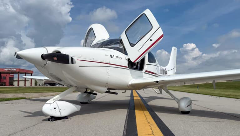 Used Cessna Planes for Sale - AirMart Planes For Sale | Airplanes For ...